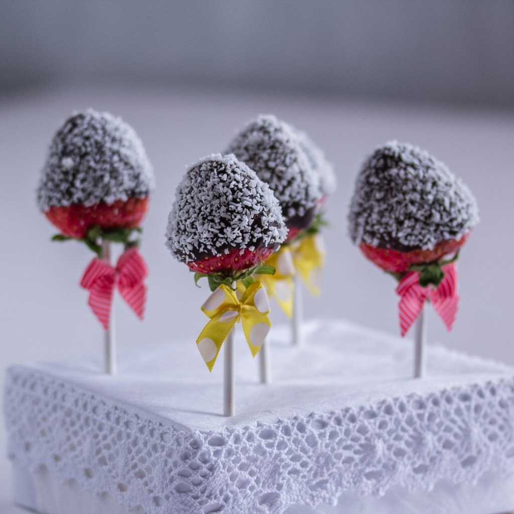 Chocolatey Strawberry Pops (Vegan) - Low-Carb, So Simple! -- gluten ...