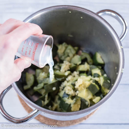 Mashed Zucchini with Peanuts | Low-Carb, So Simple!
