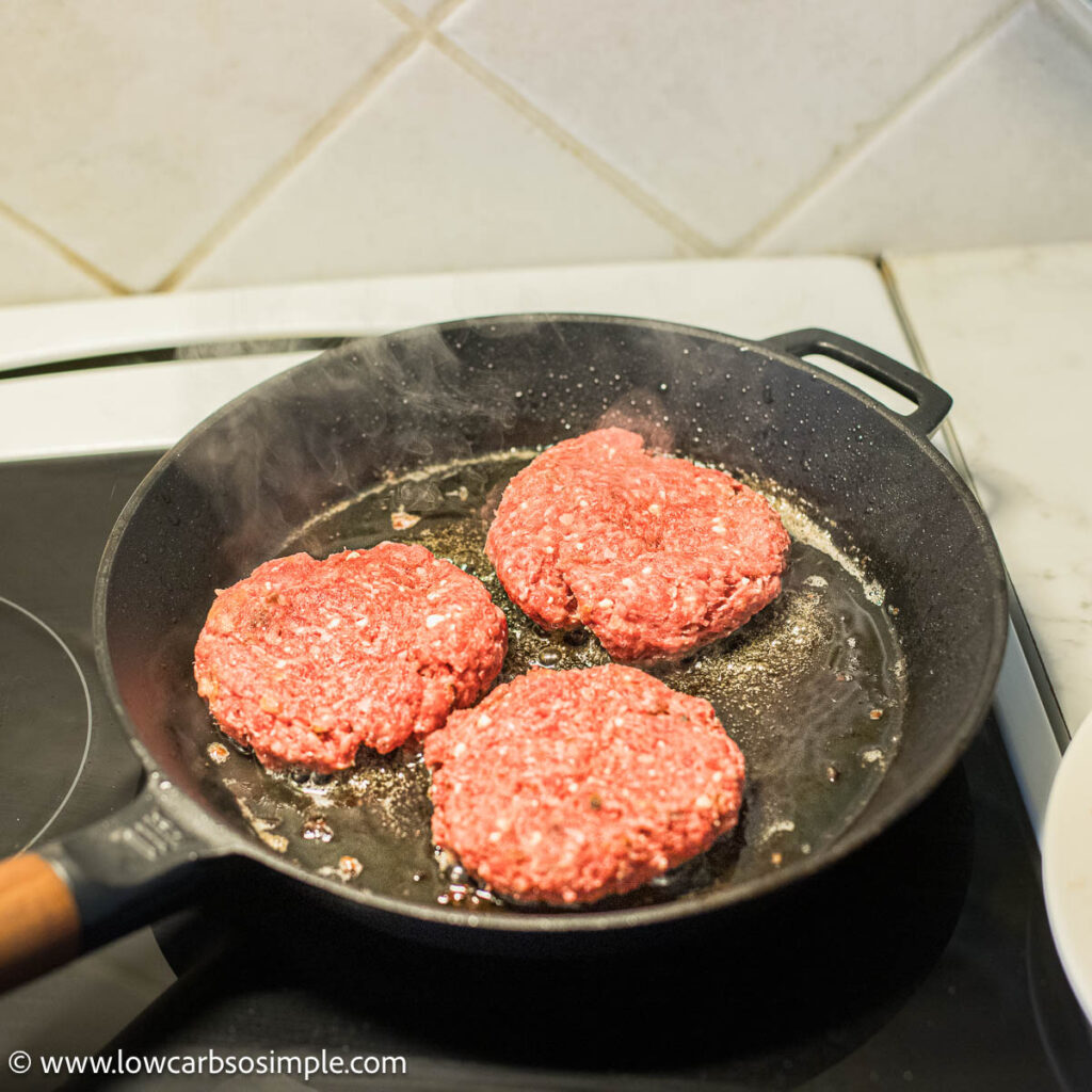 Beef Burgers with Bacon and Blue Cheese | Low-Carb, So Simple!